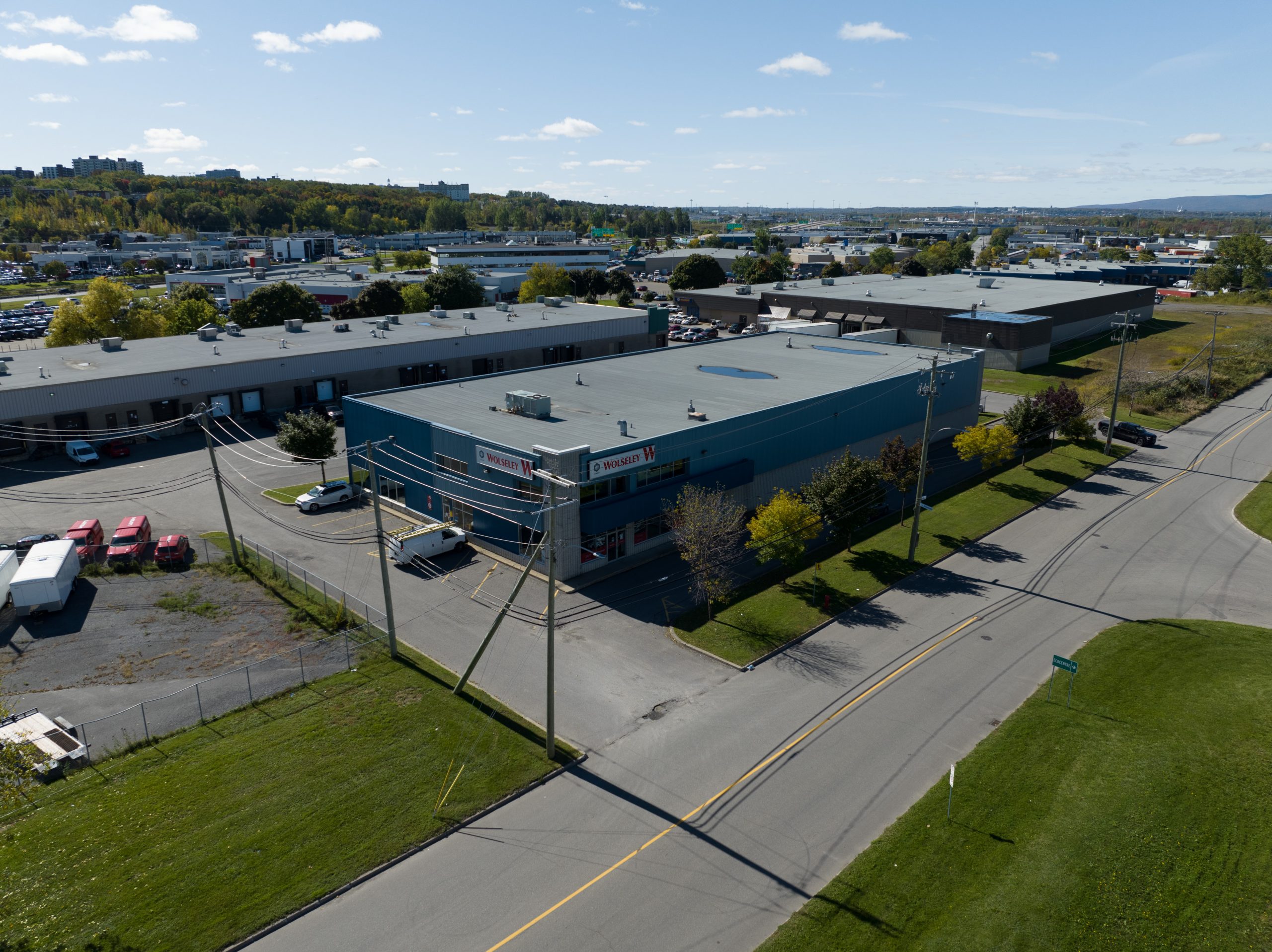1775 rue Léon-Harmel - Pure Industrial