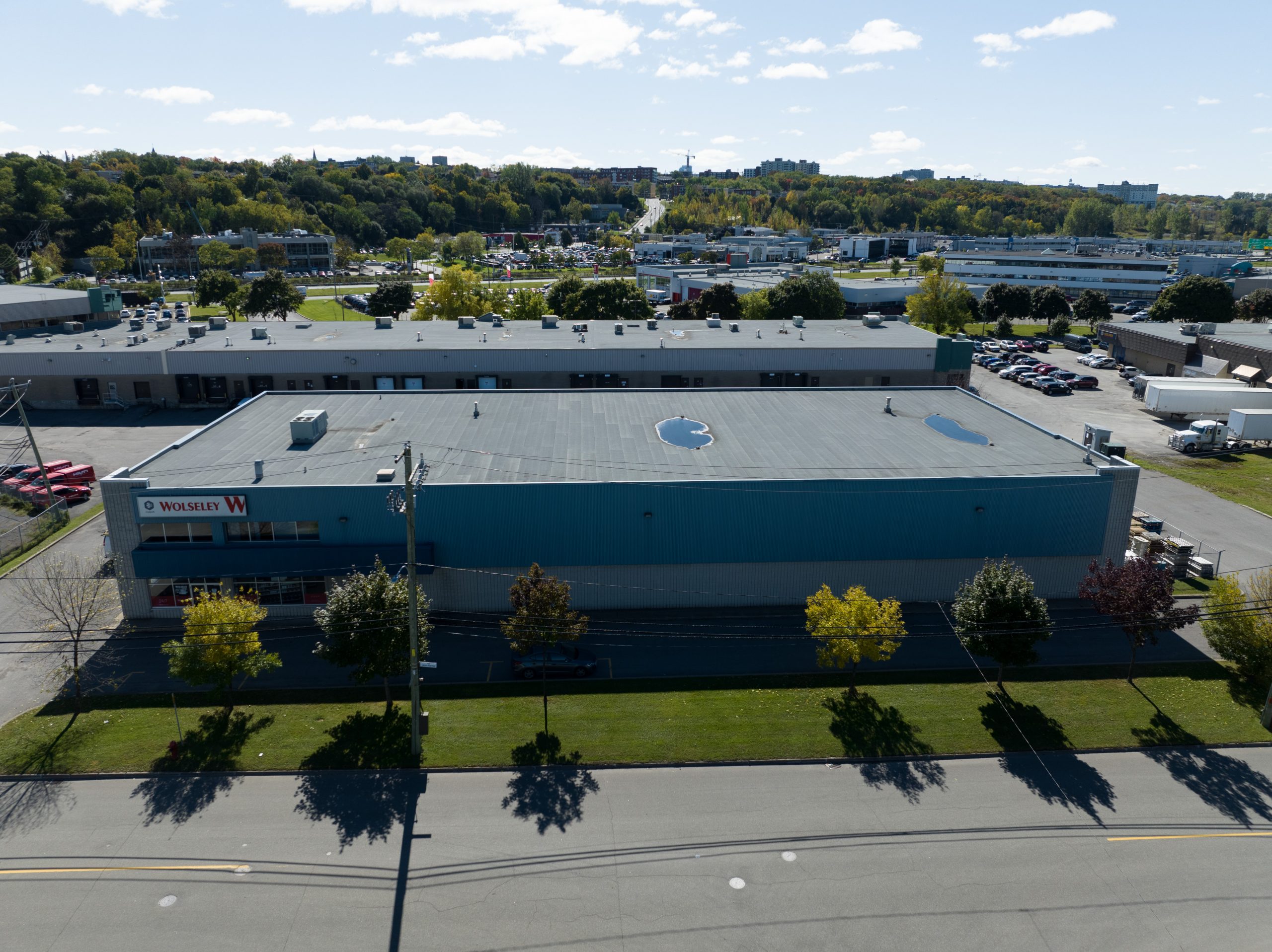 1775 rue Léon-Harmel - Pure Industrial